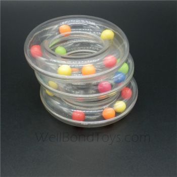 coloured plastic rattle ring with beats,plastic rattle with rainbow beats